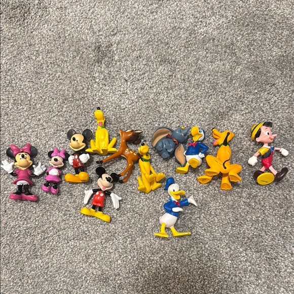 Disney | Toys | Disney Classic Characters Action Figure Set Red Yellow ...